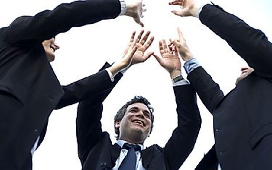 Simon White Medical - Based in Clayton, West Yorkshire